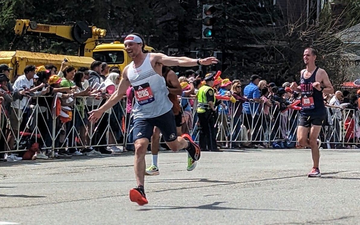 Boston Marathon Photos: Conquering Newton's Heartbreak Hill - Newton Beacon